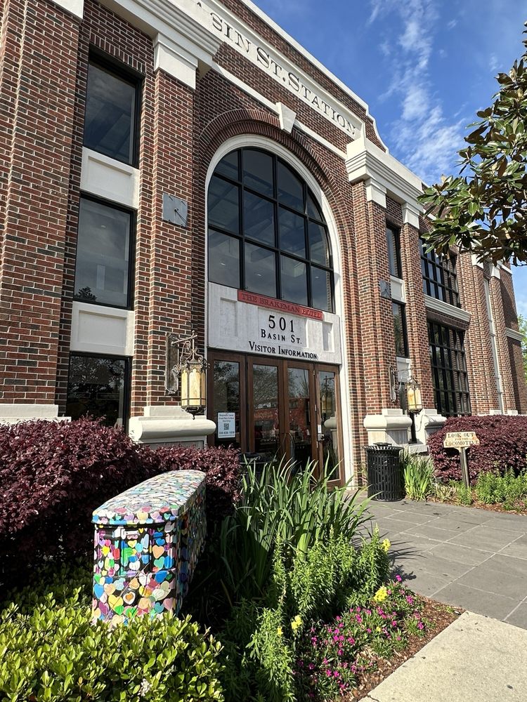 BASIN ST STATION - Updated June 2026 - 38 Photos - 565 Crozat St, New ...