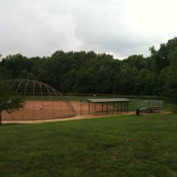 RESTON NORTH PARK - Updated December 2025 - Reston Pkwy & Stevenage Rd ...