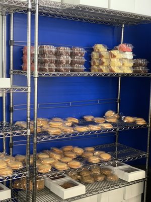 A & K CAKE SHOP - Updated April 2025 - 44 Photos & 46 Reviews - 6817 ...