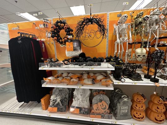 TARGET - Updated October 2025 - 180 Photos & 129 Reviews - 7000 Austin ...