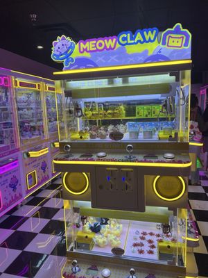 MEOW CLAW - Updated December 2025 - 55 Photos & 49 Reviews - 1701 ...