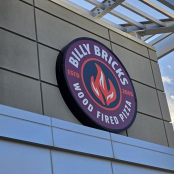 BILLY BRICKS - NAPERVILLE - Updated August 2025 - 375 Photos & 266 ...