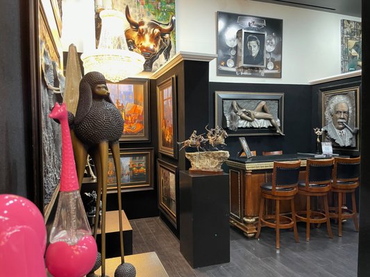 BILL MACK GALLERY - Updated December 2025 - 17 Photos - 3377 Las Vegas Blvd S, Las Vegas, Nevada ...