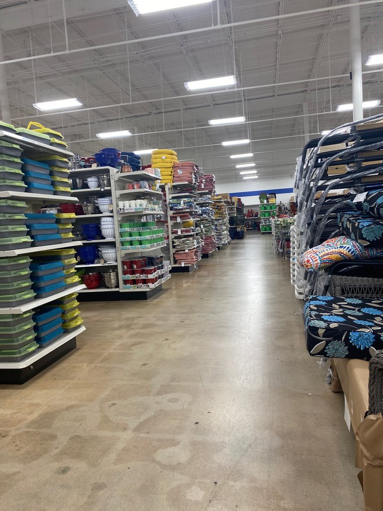 OLD TIME POTTERY - Updated August 2025 - 14 Reviews - 3020 SE Federal ...