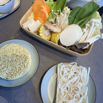 UMAMI SEASONS HOTPOT - Updated October 2024 - 127 Photos & 38 Reviews ...