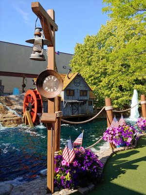 CLUBHOUSE FUN CENTER - Updated June 2025 - 37 Photos & 25 Reviews - 70 ...