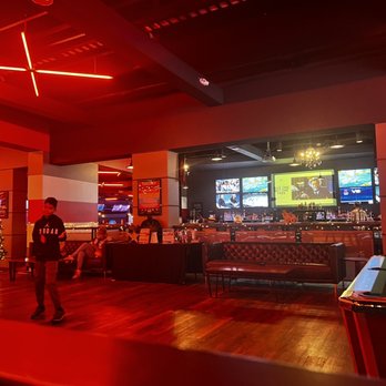 BOWLERO SOUTH SEATTLE - Updated December 2024 - 130 Photos & 143 ...