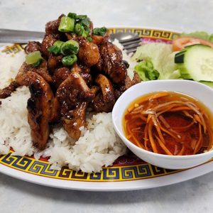 PHO 76 RESTAURANT & BAKERY - Updated June 2024 - 161 Photos & 177 ...
