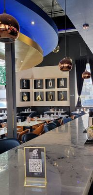 THE ICON RESTAURANT AND LOUNGE - Updated November 2025 - 138 Photos ...