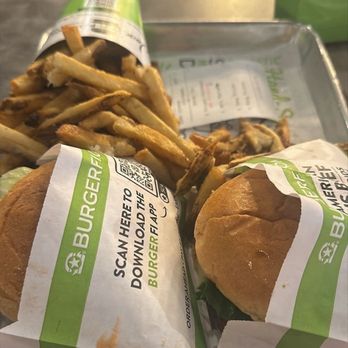 BURGERFI - Updated August 2025 - 361 Photos & 400 Reviews - 3004 Wake ...