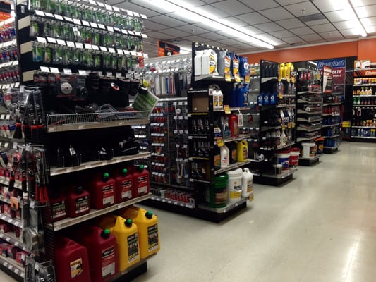 AUTOZONE AUTO PARTS - Updated December 2025 - 31 Photos & 101 Reviews ...