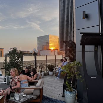 RARE BIRD - Updated April 2025 - 172 Photos & 93 Reviews - 200 4th Ave ...