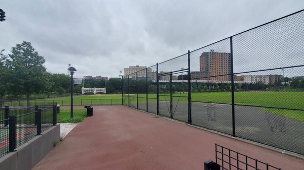 HERITAGE FIELD - Updated December 2025 - 27 Photos - 800 E 161st St ...