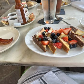 OLLO - Updated July 2024 - 1066 Photos & 1002 Reviews - 23750 Pacific ...