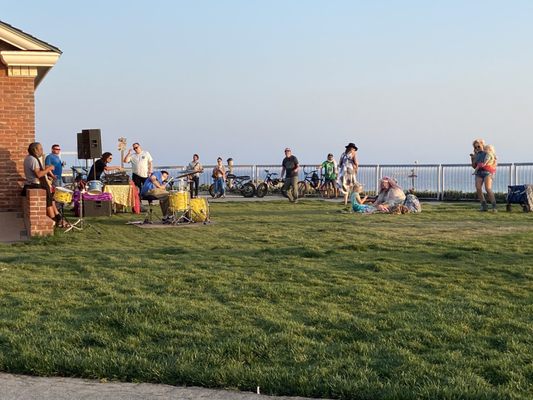 LIGHTHOUSE FIELD STATE BEACH - Updated September 2025 - 523 Photos ...