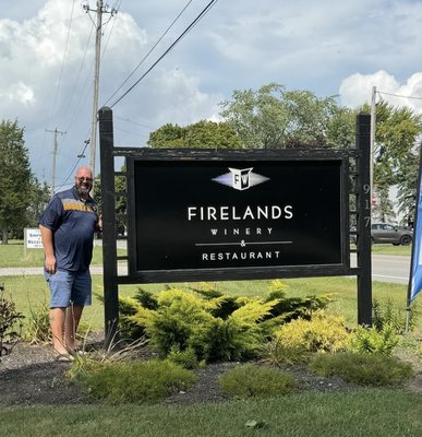 FIRELANDS WINERY - Updated June 2025 - 84 Photos & 51 Reviews - 917 ...