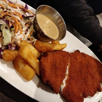 UNIVERSAL RESTAURANT - Updated August 2025 - 80 Photos & 37 Reviews ...