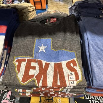 TYLER’S - Updated December 2025 - 81 Photos & 41 Reviews - 7434 N Lamar ...