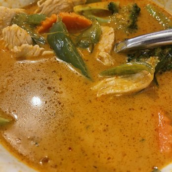 THAI KITCHEN - Updated July 2025 - 91 Photos & 60 Reviews - 1120 E 12th ...