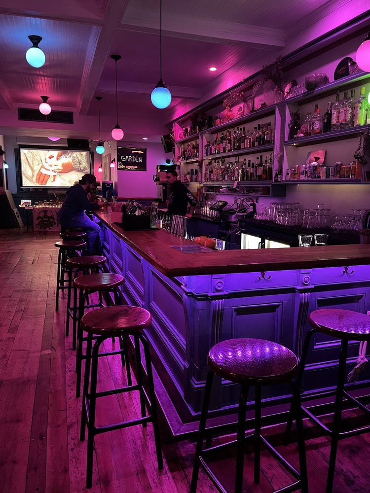 BLINKY’S BAR - Updated December 2025 - 39 Photos & 35 Reviews - 609 ...