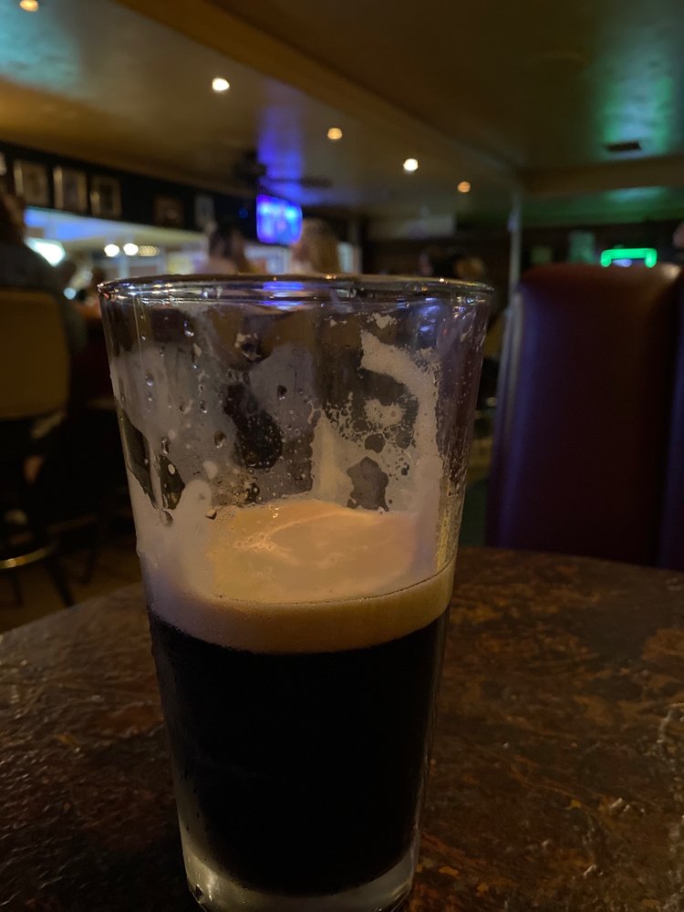 GOLDEN TEE COCKTAIL LOUNGE - Updated December 2025 - 41 Photos & 92 ...