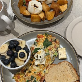 THE PARAMOUNT - Updated March 2025 - 1135 Photos & 1797 Reviews - 44 ...