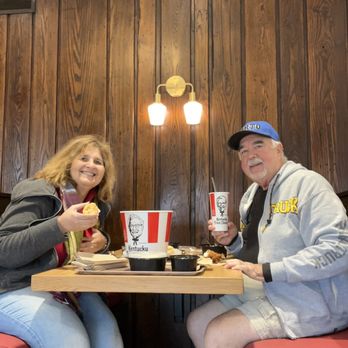 KFC - Updated July 2025 - 157 Photos & 60 Reviews - 688 Highway 25 W ...