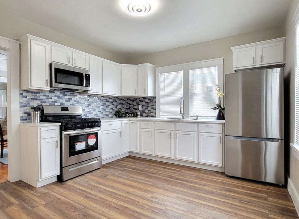 EAGLE REMODELING - Updated July 2025 - 12 Photos - Milwaukee, Wisconsin - General Contractors ...