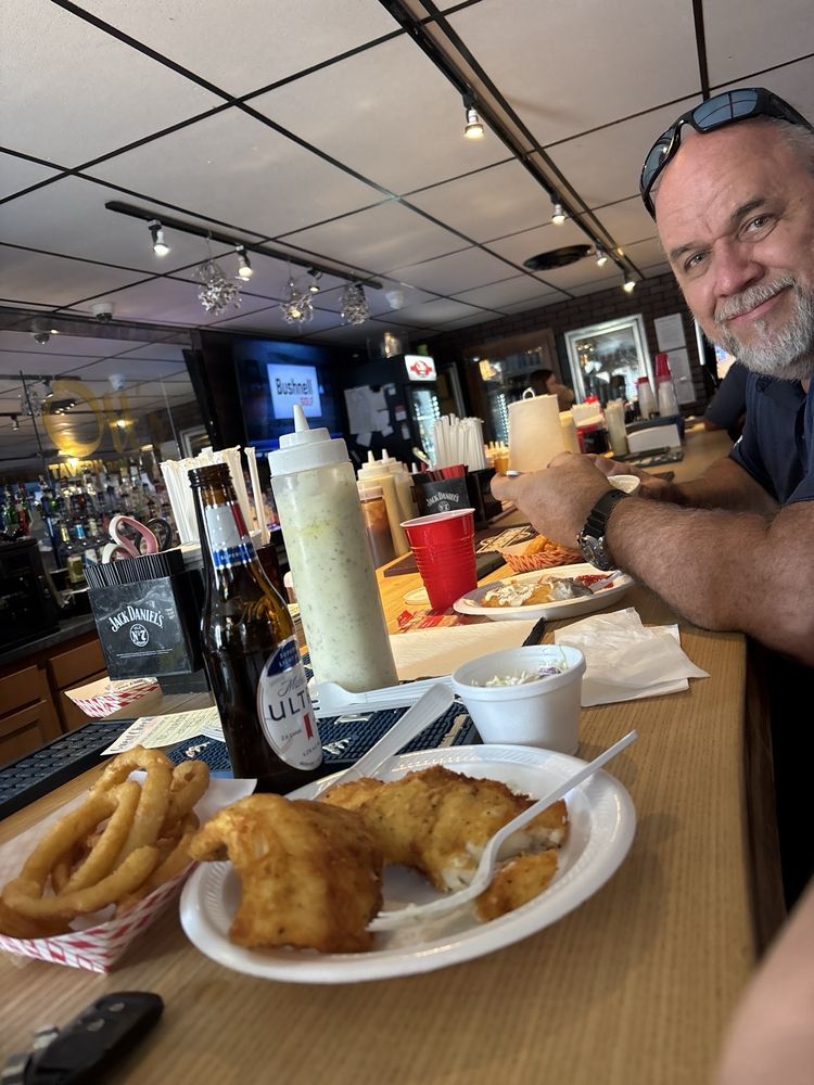 OTTS TAVERN - Updated August 2025 - 12 Reviews - 4229 Hillview Ave ...