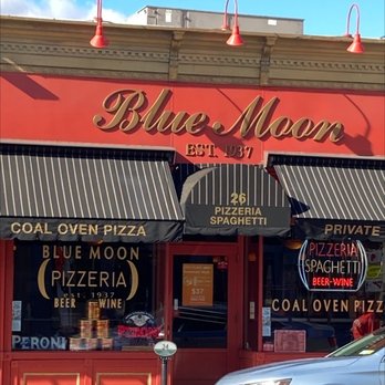 BLUE MOON - 194 Photos & 250 Reviews - 26 N Park Ave, Rockville Centre ...