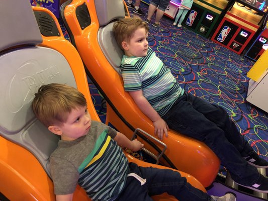 BIG TOP ARCADE - 21 Photos & 23 Reviews - 3275 Pkwy, Pigeon Forge ...