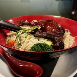 SHANGHAI ON ELM - 56 Photos & 40 Reviews - Asian Fusion - 700 Elm St ...