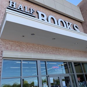 HALF PRICE BOOKS - Updated January 2025 - 18 Photos & 48 Reviews ...
