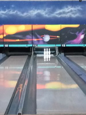 REVS BOWLING & ENTERTAINMENT CENTRE - Updated September 2024 - 61 ...