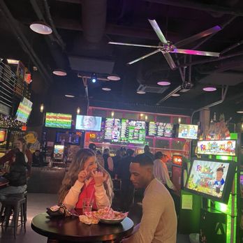 GAMEON BAR+ARCADE - Updated January 2026 - 169 Photos & 70 Reviews ...