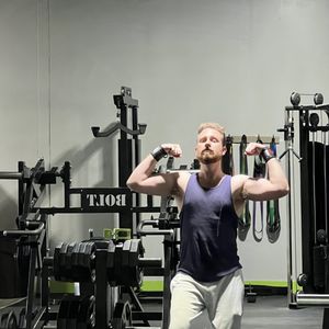 CRUNCH FITNESS - SAN ANTONIO COLONNADE - Updated December 2025 - 16 ...