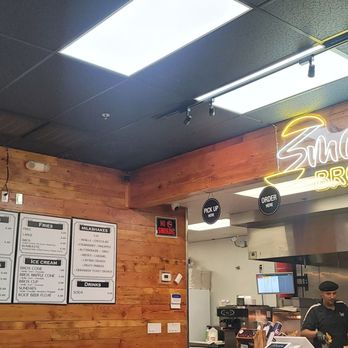 SMASH BROS BURGERS - Updated July 2025 - 133 Photos & 100 Reviews ...