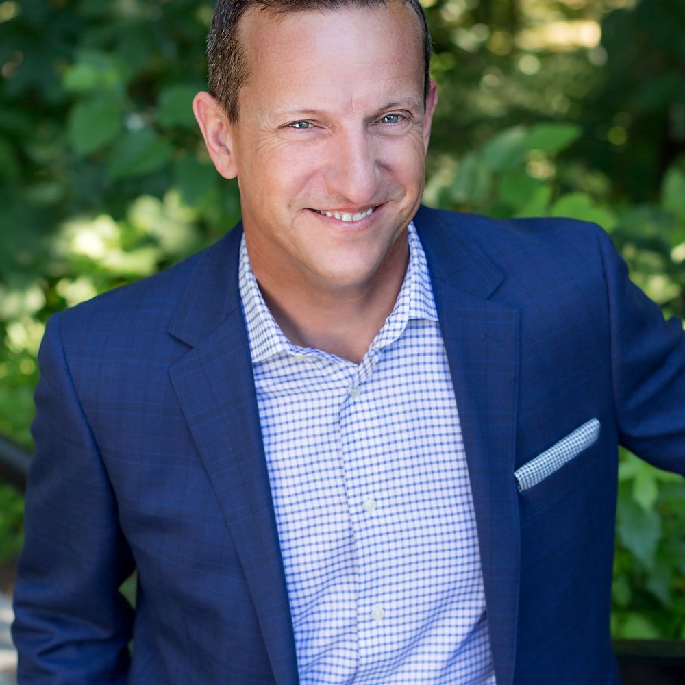 Kerry Hand's Instagram, Twitter & Facebook on IDCrawl