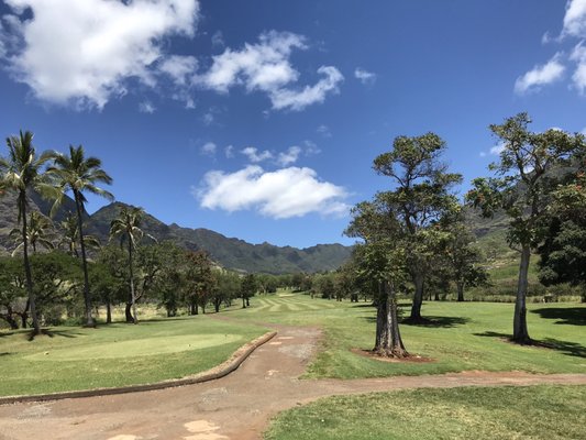 MAKAHA VALLEY COUNTRY CLUB - 92 Photos & 21 Reviews - 84-627 Makaha ...