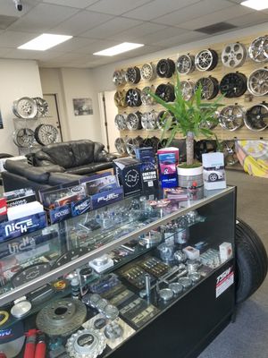 BIG WHEELS - Updated January 2026 - 46 Photos & 110 Reviews - 1265 ...