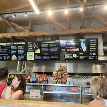 HI-POINTE DRIVE-IN - Updated January 2025 - 971 Photos & 971 Reviews ...