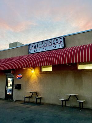 CHINA EXPRESS - Updated December 2025 - 28 Photos & 98 Reviews - 723 N ...