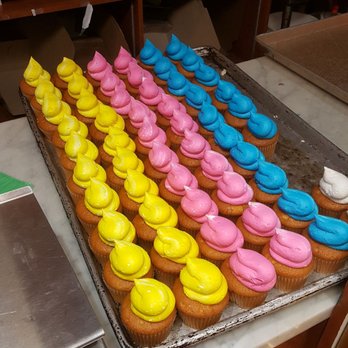 SUPREME BAKERY - Updated July 2024 - 200 Photos & 122 Reviews - 40 Main ...