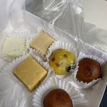 SHAHEEN SWEETS - Updated December 2025 - 33 Photos & 44 Reviews - 23609 ...