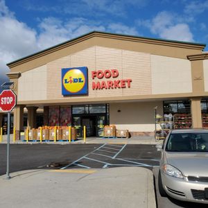 LIDL - Updated June 2025 - 19 Photos & 22 Reviews - 255-01 Union Tpke ...