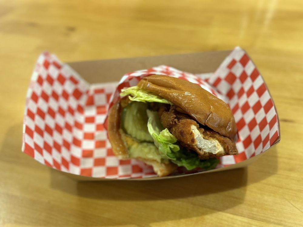 LUCKY BIRD - Updated June 2025 - 463 Photos & 414 Reviews - 317 S ...