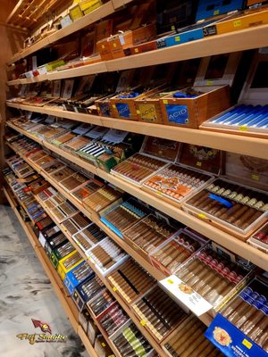 FLYT SMOKE - Updated October 2025 - 13 Photos - 20 Backus Ave, Danbury ...