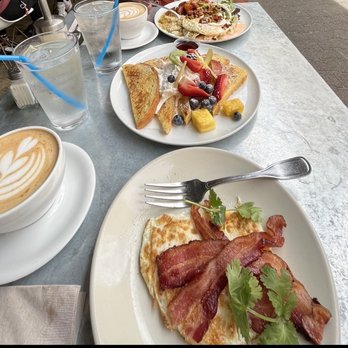 LA MO - 306 Photos & 210 Reviews - 310 E Main St, Turlock, California ...