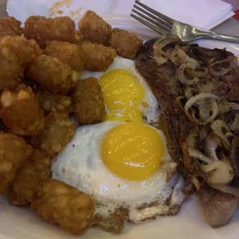 TUNE INN - Updated March 2025 - 353 Photos & 555 Reviews - 331 ...