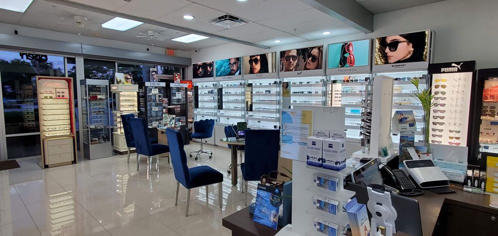 DOC VISION EYE CARE CENTERS - Updated October 2025 - 41 Photos & 21 ...